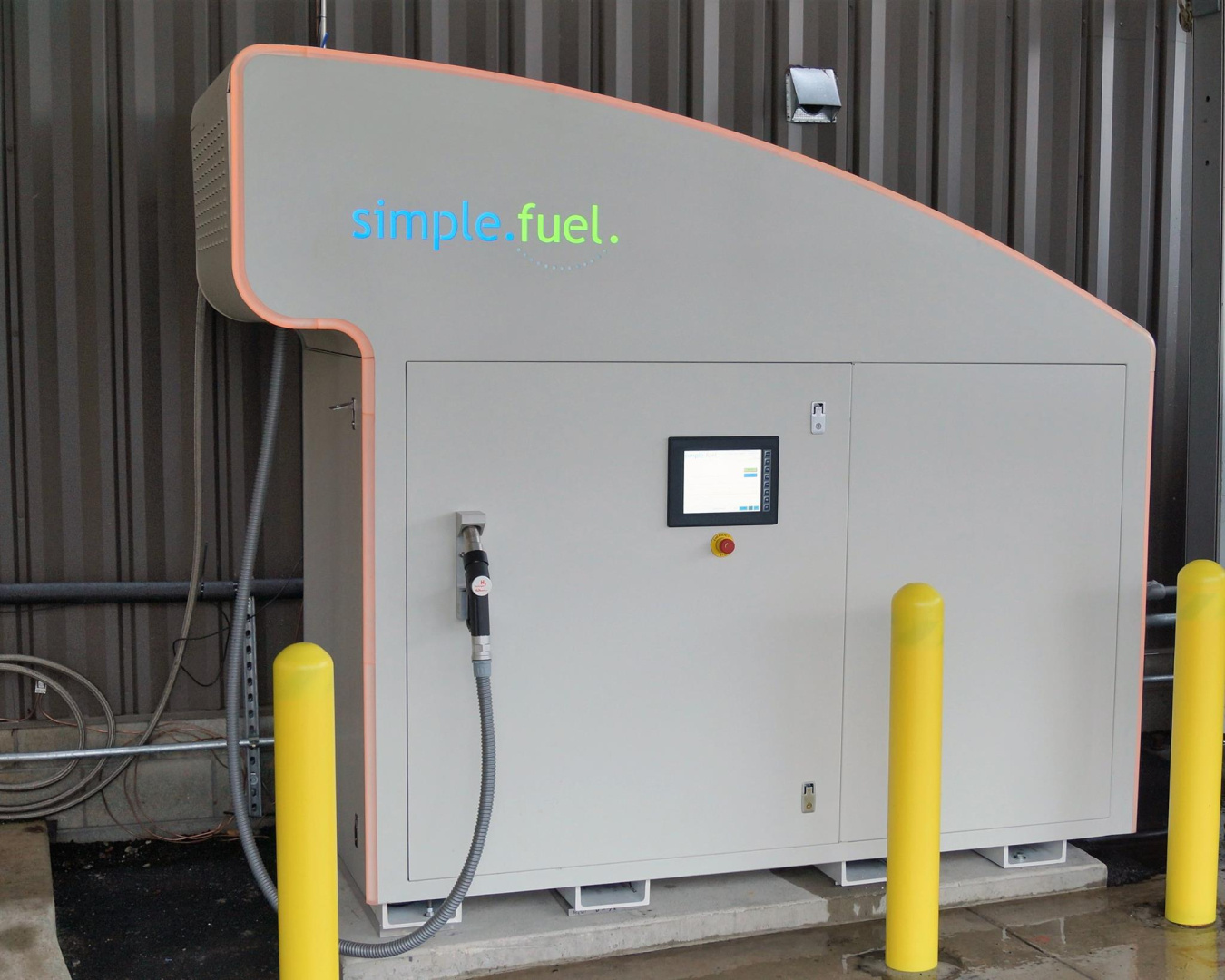 EERE Success Story—SimpleFuel Grabbing the Hydrogen and Fuel Cell Industry’s Attention by Storm ...